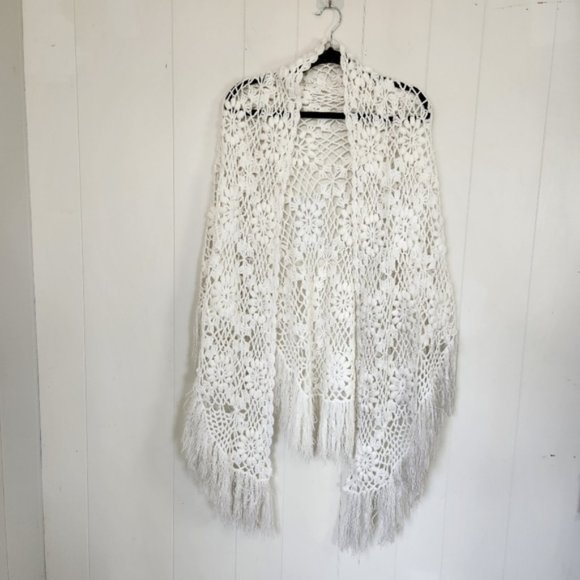Vintage | Accessories | Vintage White Crochet Shawl 7s Witchy Boho ...
